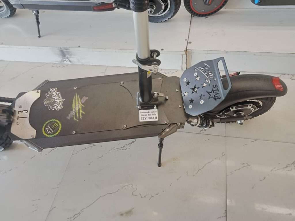 Jack's Star TORNADO T3 Electric Scooter
